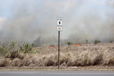UPDATE 4:30 p.m.: Kahului brush fire 100 percent contained | News ...